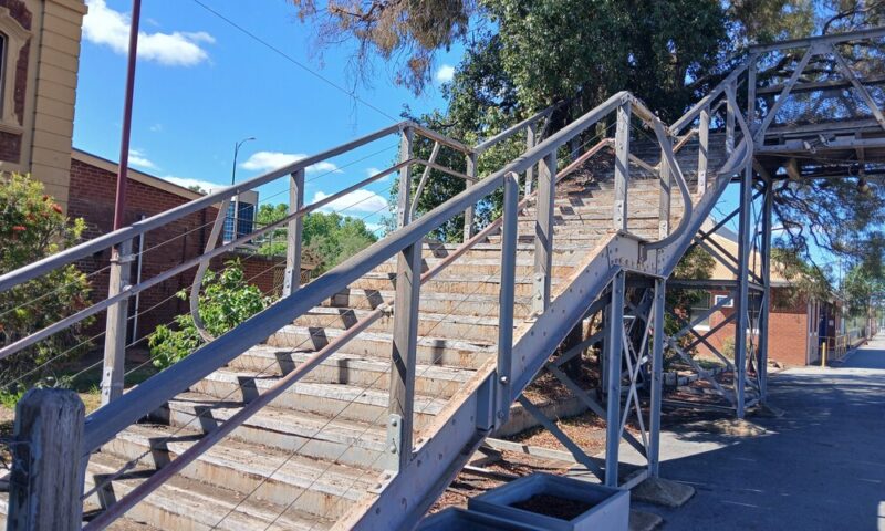 Inland Rail: Junee footbridge set to fall in longest shutdown yet